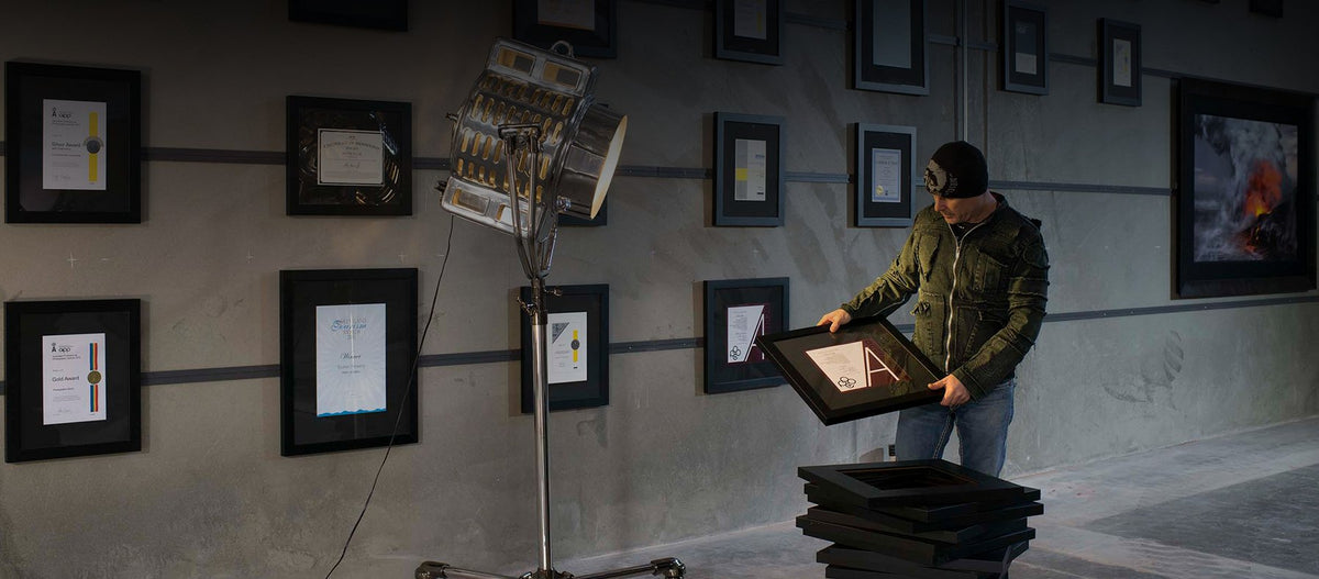 Peter Lik Awards & Honors | LIK Fine Art